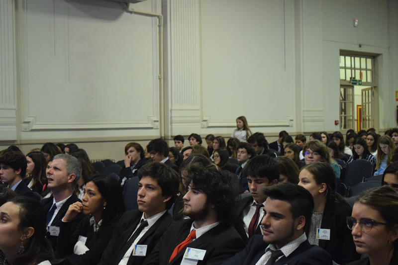 Con la presencia del embajador Ian Duddy, se realizó el quinto ...