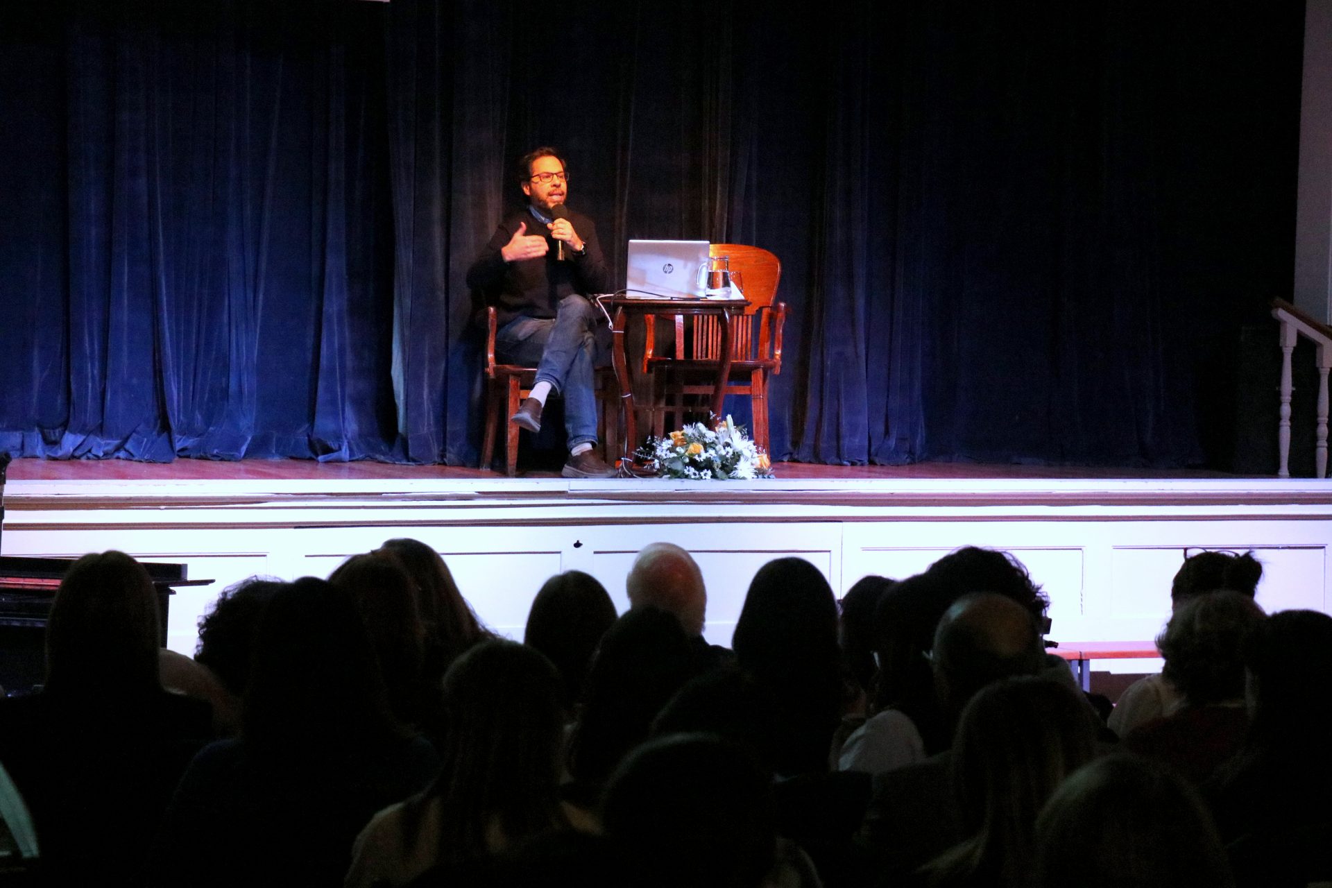 Instituto Crandon : Instituto Crandon, Bilingual Education