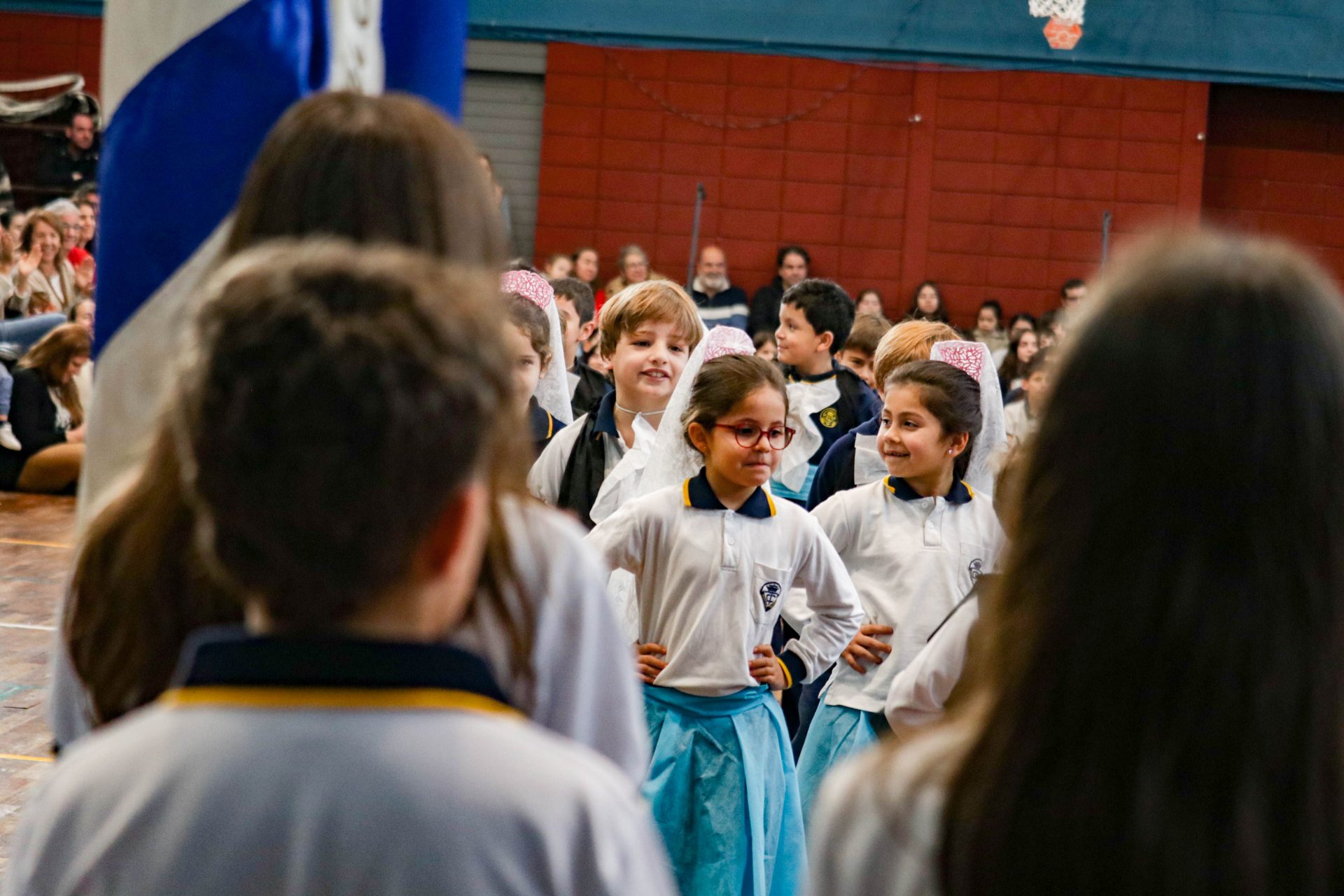 Instituto Crandon : Instituto Crandon, Bilingual Education